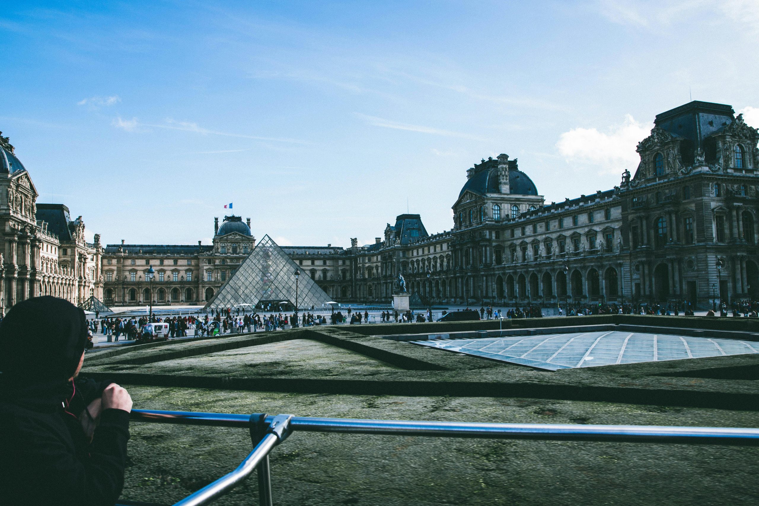 History of the Louvre Museum: 5 Key Events - My Private Paris